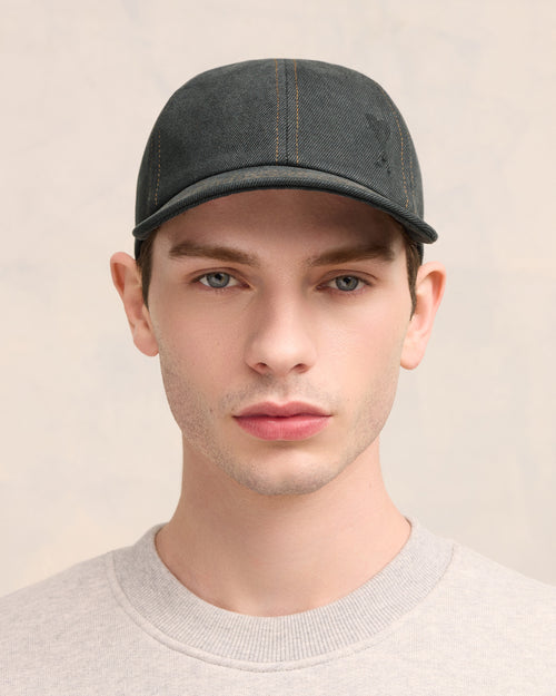 Designer Caps for Men | AMI PARIS
